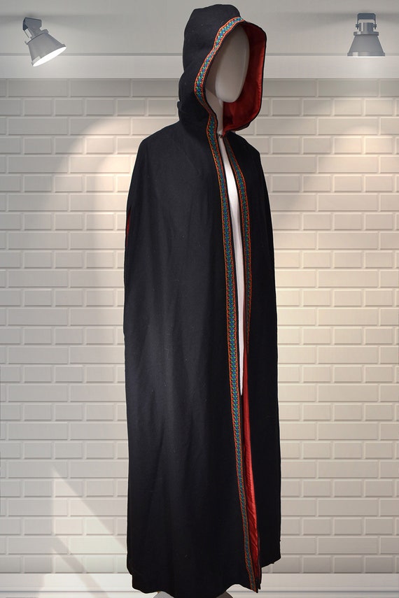 Magnificent Vintage Full Length Hooded Cloak Cape - M… - Gem