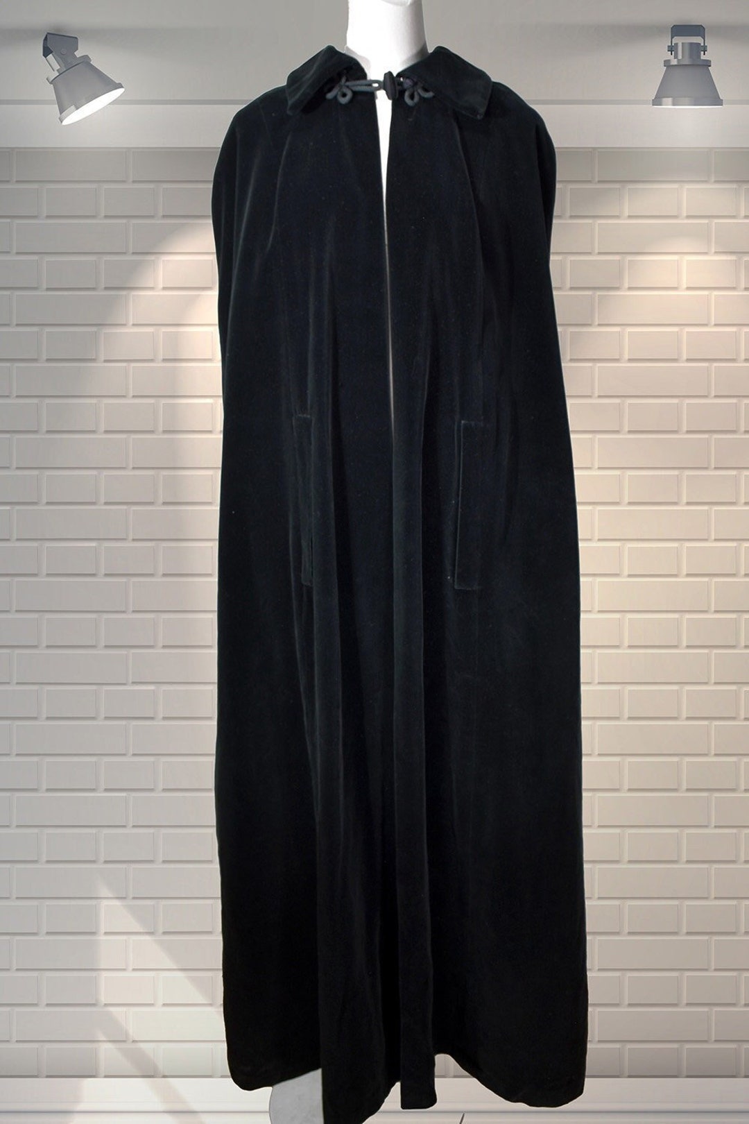 Wonderful Vintage Full Length Velvet Opera Cape Quilted Lining - QUAD ...