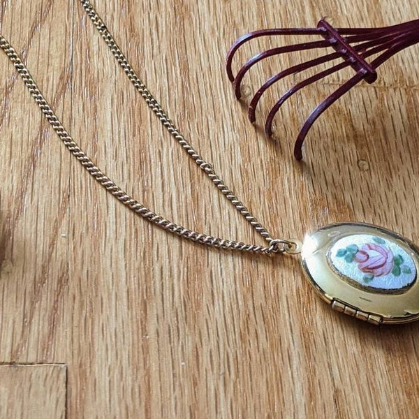 Guilloche Locket - Etsy