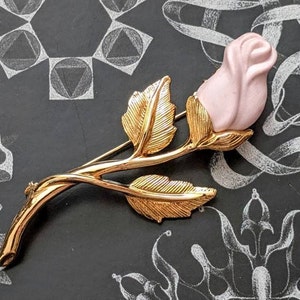 Pink Rose Brooch 1980s AVON Quaint Porcelain | Textured Golden Leaves ...