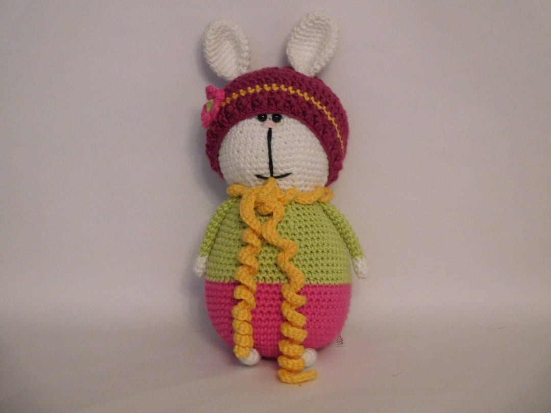 Willow el conejo, conejo, crochet hecho a mano crocheted figura animal ...
