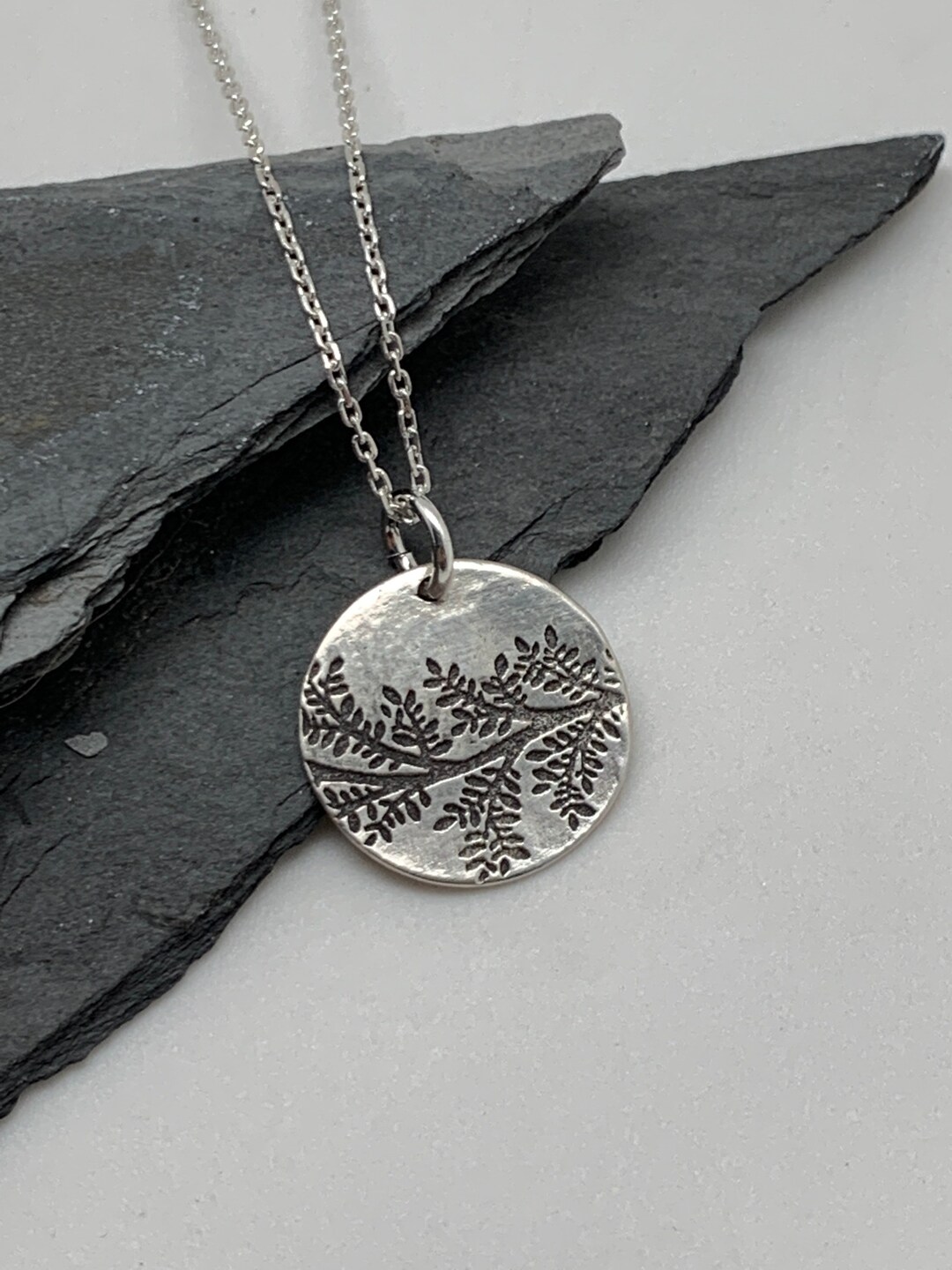 Tiny Modern Floral Circle Silver Necklace Round Silver Leaf Pendant ...