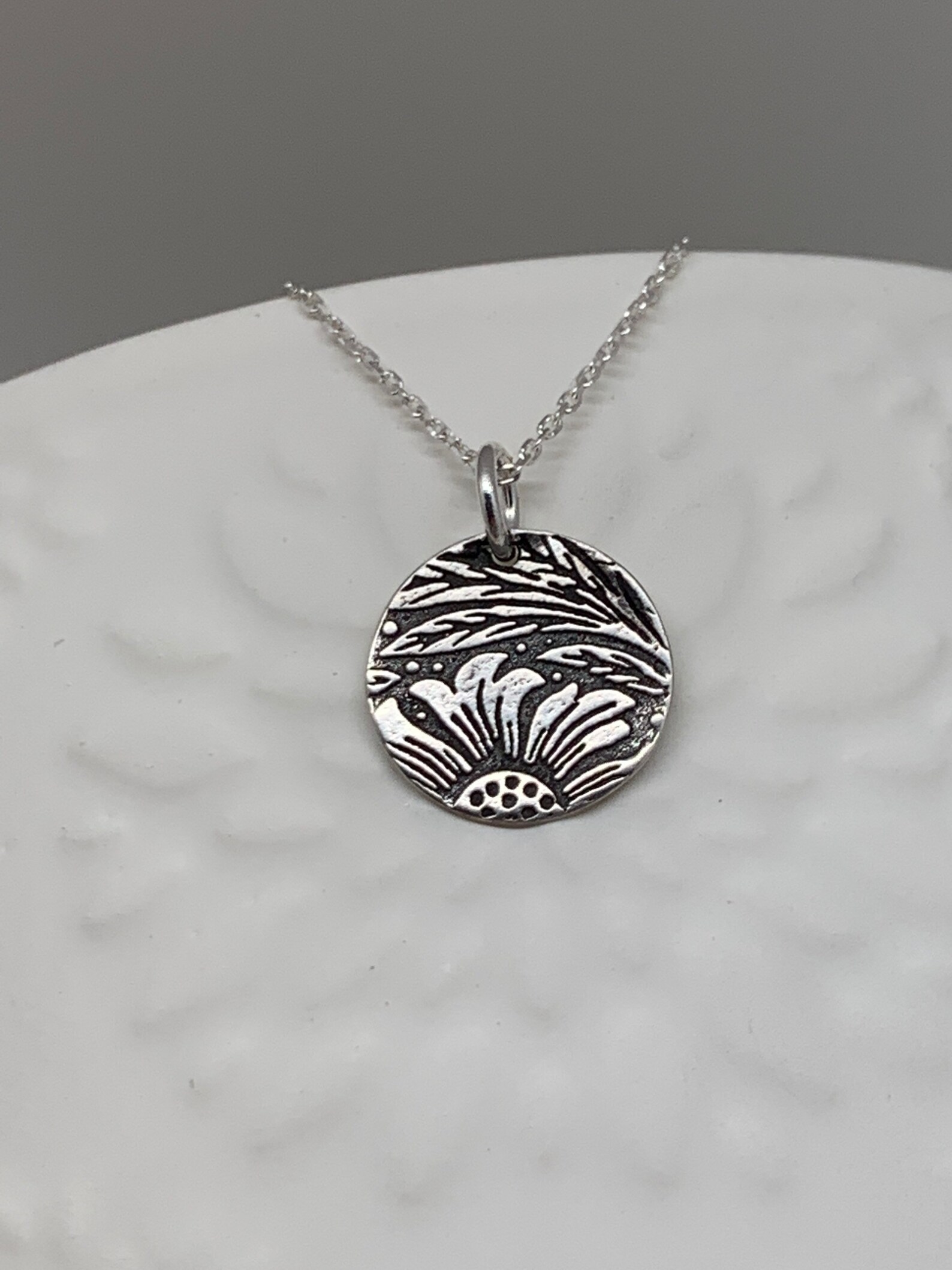 Tiny Modern Floral Circle Silver Necklace Round Silver Leaf Pendant ...