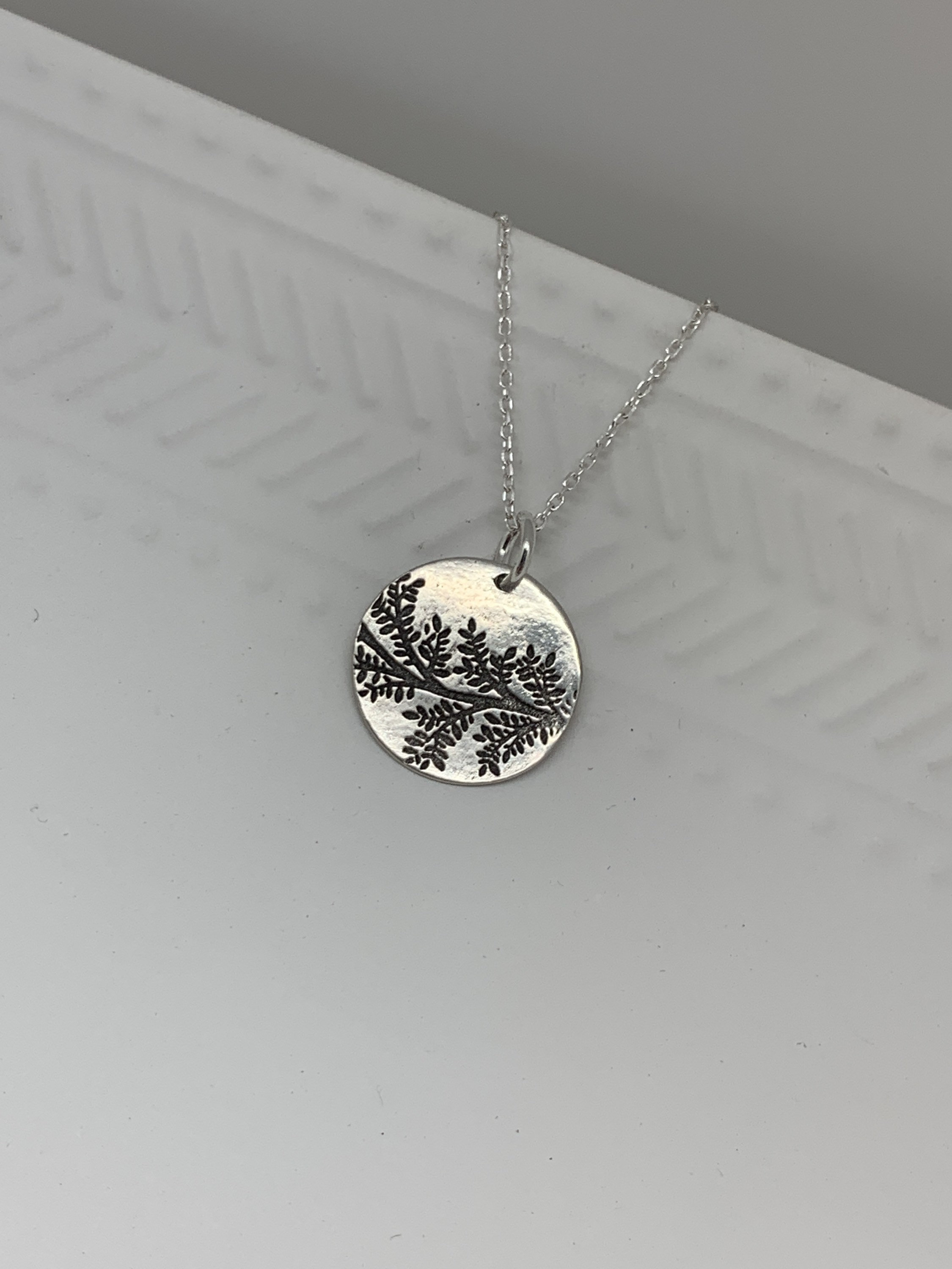 Tiny Modern Floral Circle Silver Necklace Round Silver Leaf Pendant ...