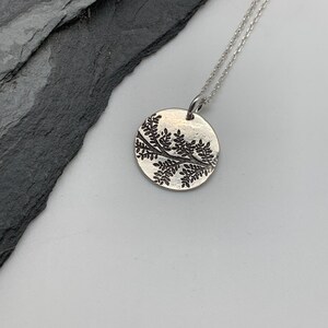 Tiny Modern Floral Circle Silver Necklace Round Silver Leaf Pendant ...