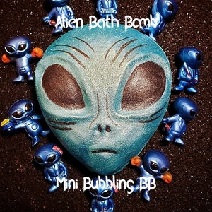 Alien Bath Bomb With Toy Inside, Bath Bomb for Kid, Alien Favors, Party ...