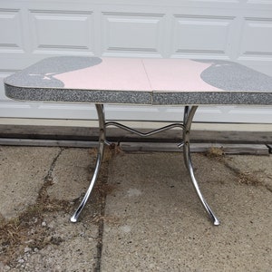Vintage Mid Century Modern Formica Kitchen Table Pink and Gray With a ...