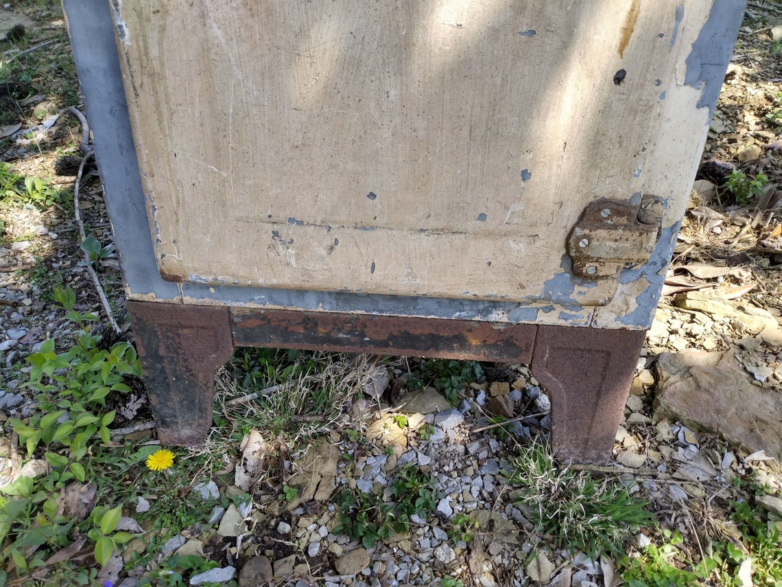 Antique Primitive Refrigerator Ice Chest Cooler Distressed Ice Box Non ...