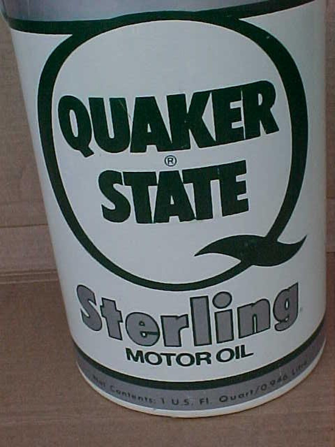 Vintage Vinyl Quaker State Oil Can Ice Chest Cooler Display Collectible ...