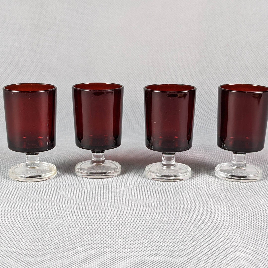 4 Cavalier Ruby Luminarc Liqueur Glasses x4 Ruby Garnet Model Arcoroc ...