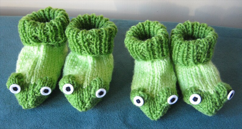 Hand Knitted Frog Baby Booties in Two Sizes 3 to 6 Months or | Etsy