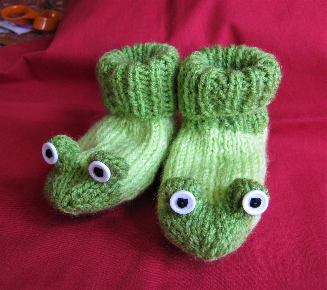 Hand Knitted Frog Baby Booties in Two Sizes 3 to 6 Months or | Etsy
