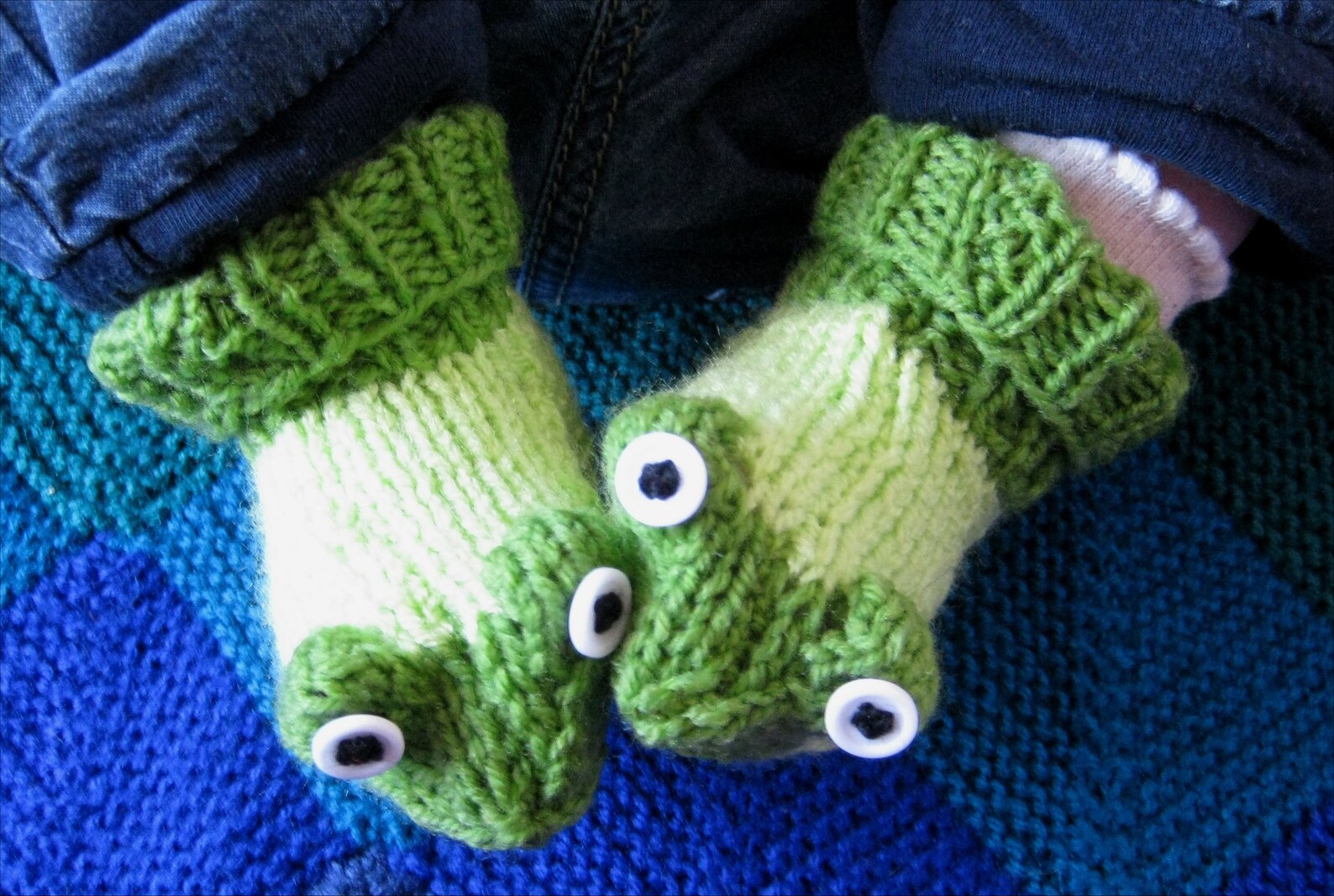Hand Knitted Frog Baby Booties in Two Sizes 3 to 6 Months or | Etsy