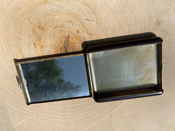 1940's Cara Nome Compact with Bakelite Inset and Side… - Gem