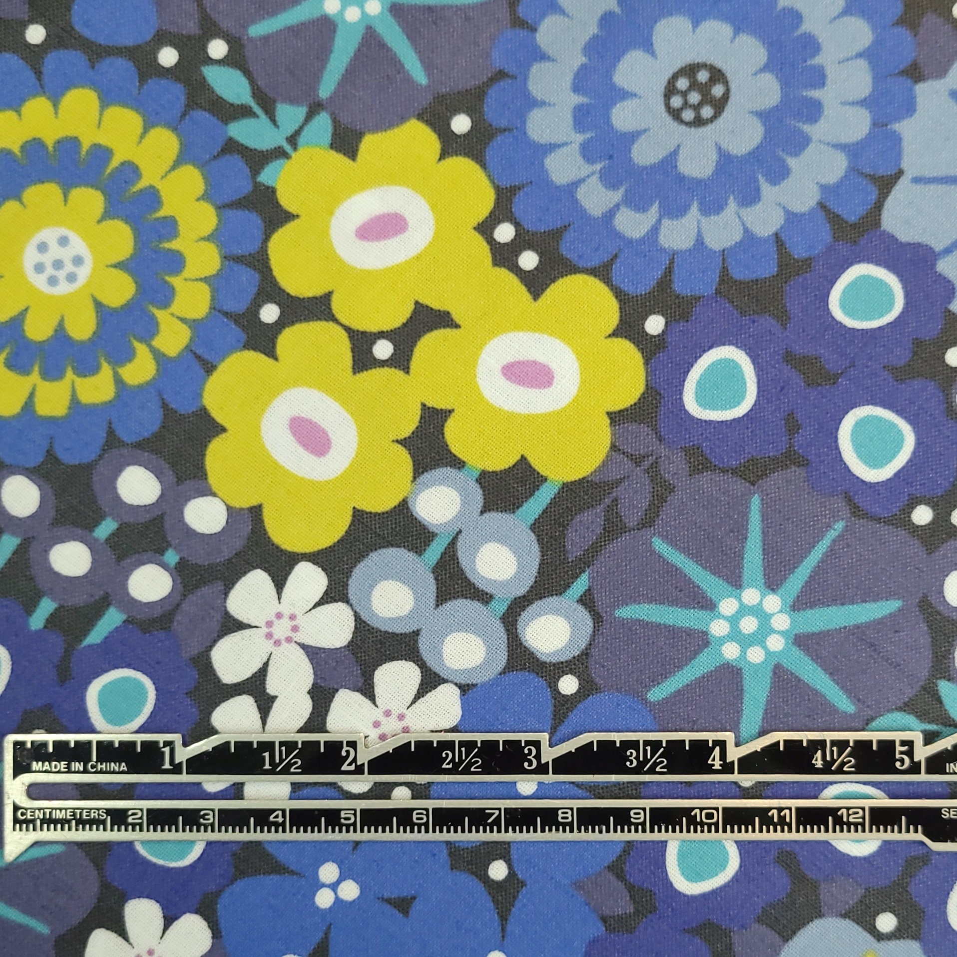 Splash Fabric Ecofriendly Food Safe Laminated Cotton by the yard - blue ...