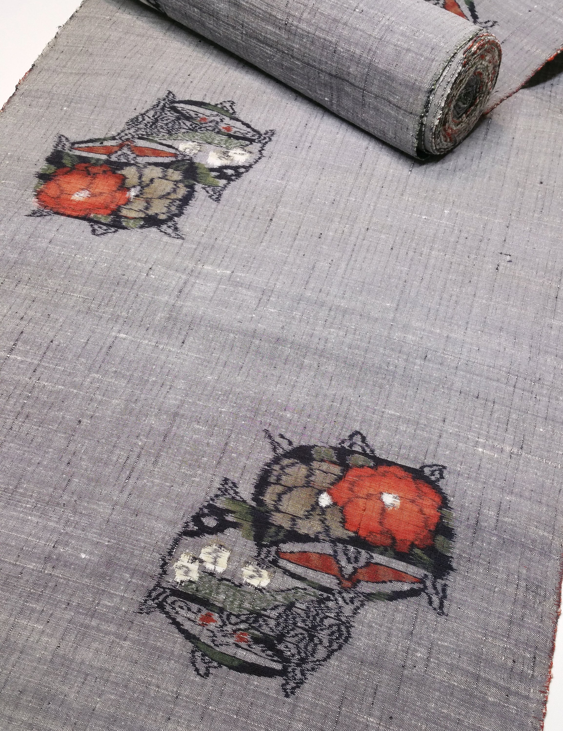 Silver colored Tsumugi pongee Silk Kimono Fabric with thread spool ...