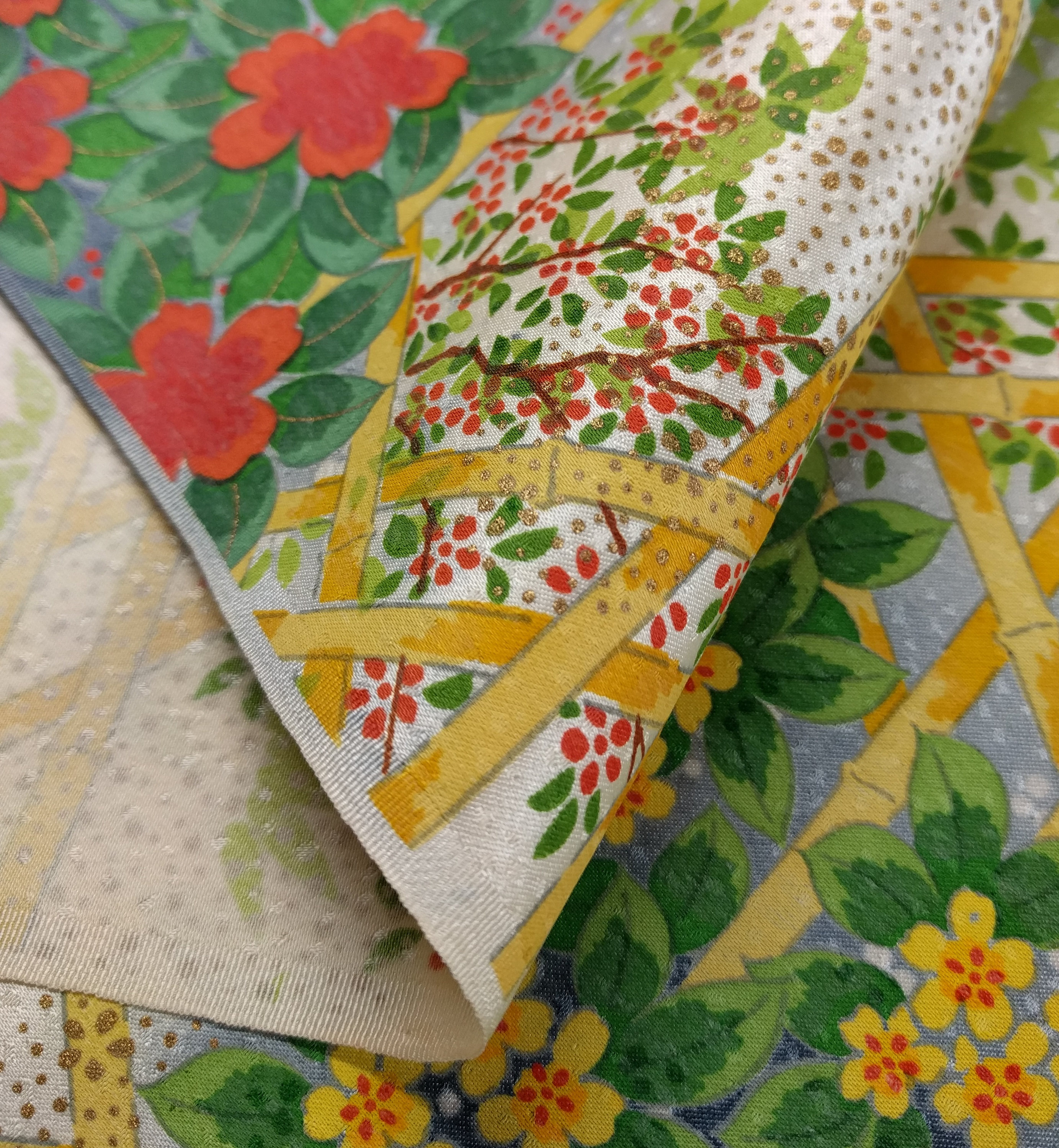 Silk kimono fabric with floral trellis scene and metallic gold accents ...