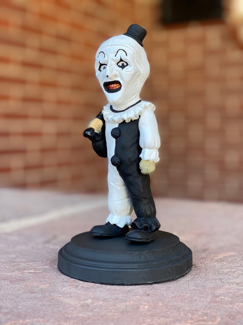 Terrifier Art the Clown Sculpture - Etsy