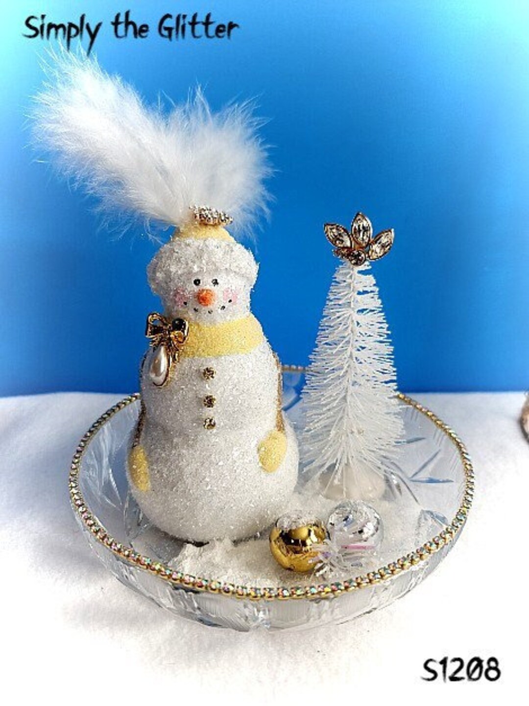 Vintage Winter Scene Ceramic Snowman Decoration cinnamon, Winter ...