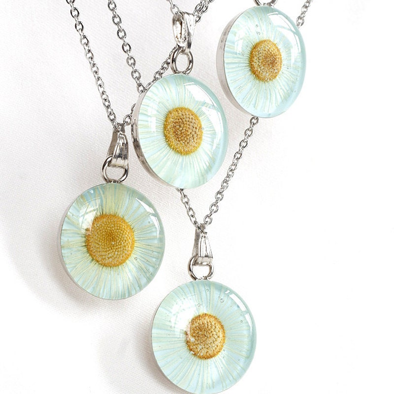 Real Flower Necklace - Etsy