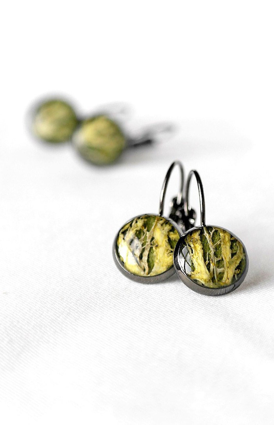 Green Moss Earrings Resin Real Lichen Earrings Botanical Forest ...