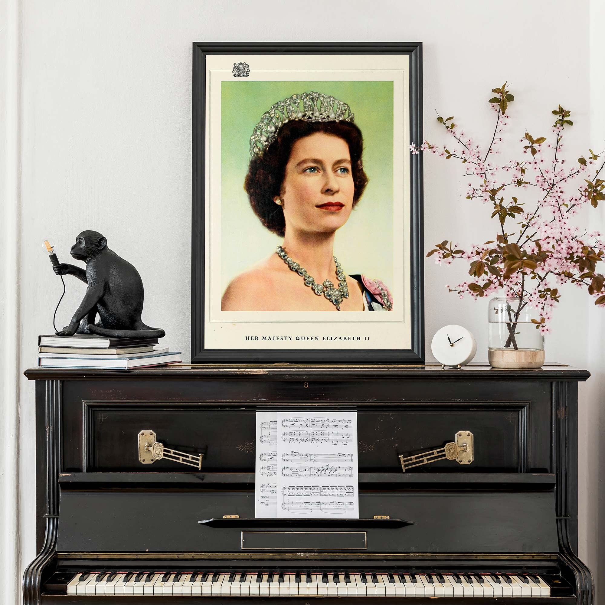Queen Elizabeth Print Vintage Queen of England Poster HRH - Etsy