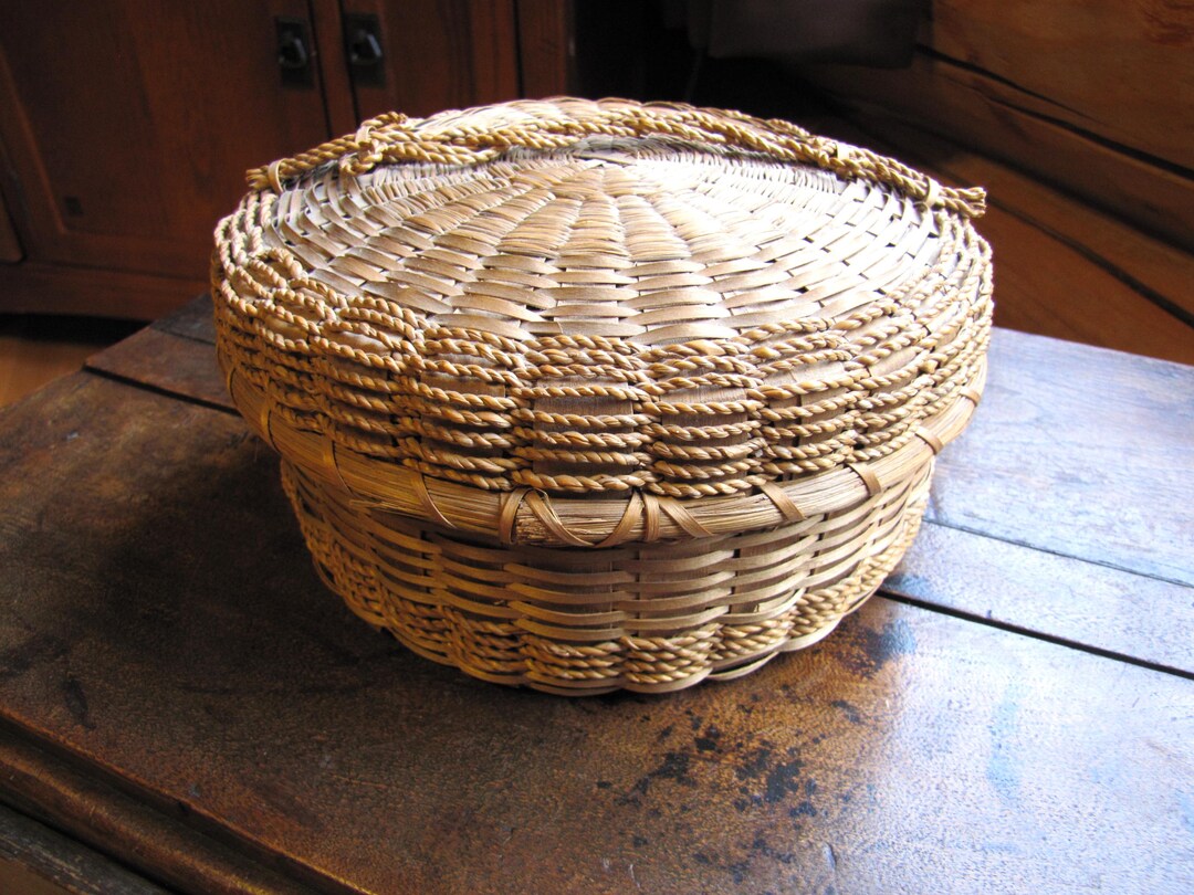 Early 1900's Mi'kmaq Micmac Sewing Basket, Wabanaki, Northeast Woodland ...