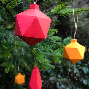 DIY 3D Paper Craft Christmas Tree Ornaments and Topper PDF Printable ...