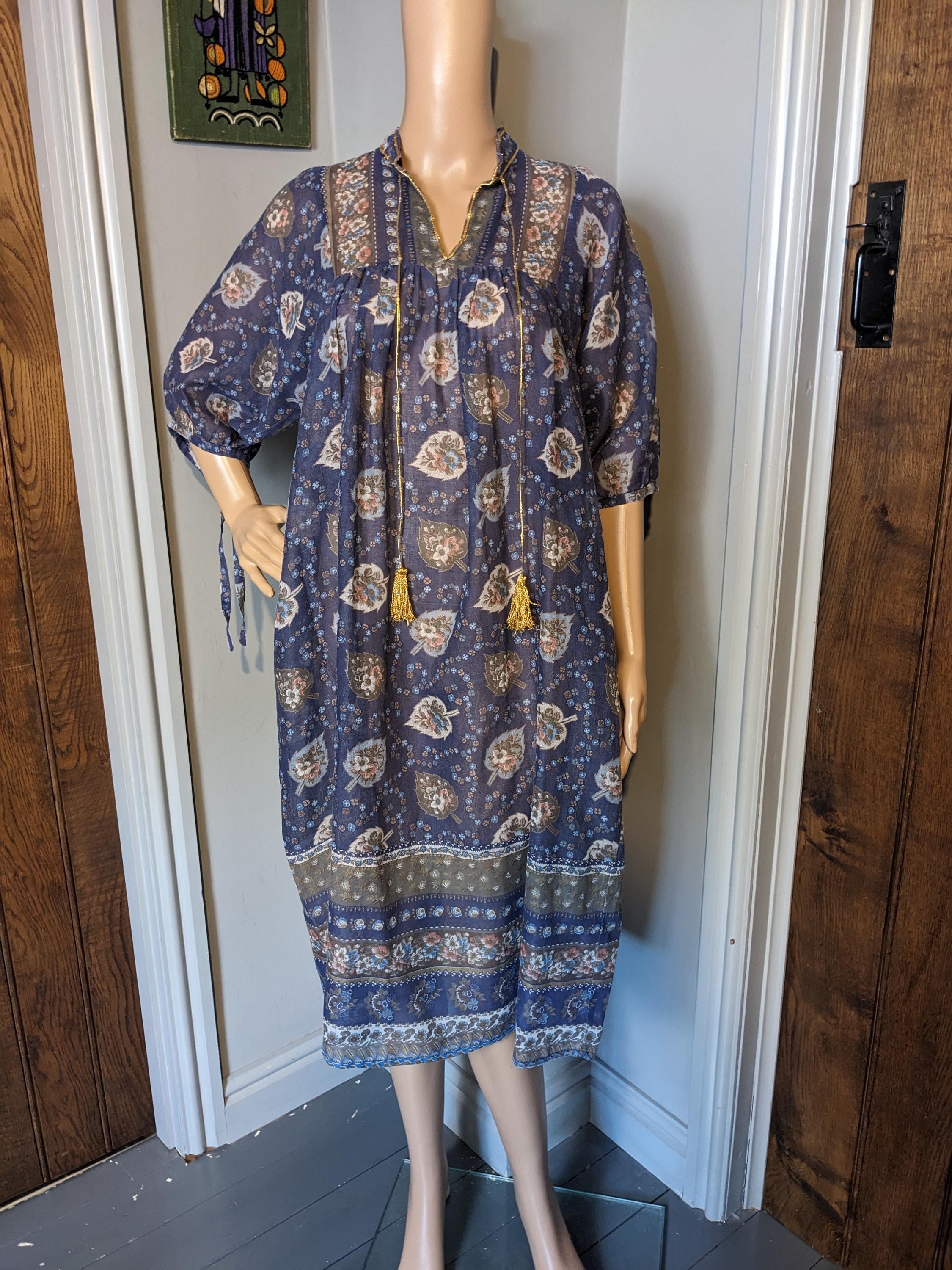 Vintage 70s Cotton Mix Gauze Blue Boho Floral Print Smock Gold Tassel ...