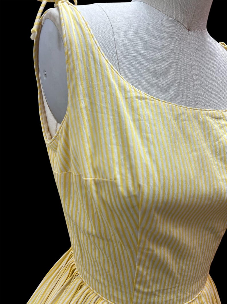 1950's Vintage Candy Jones California Summer Dress With Yellow & White ...