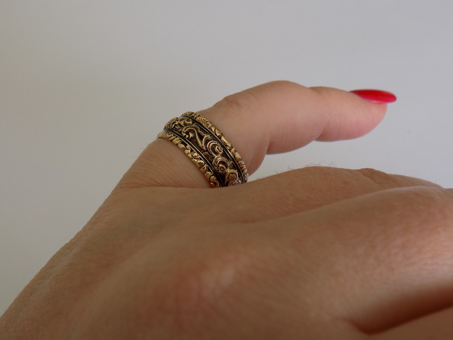 Georgian Chased 18 Karat Gold Locket Band Ring - Etsy