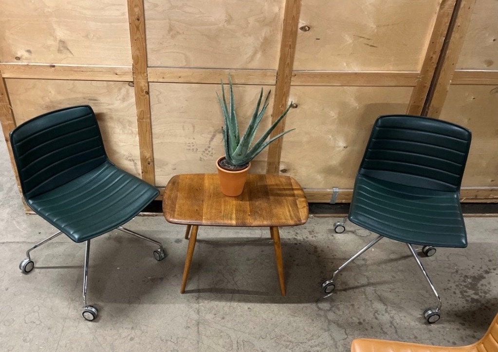 Arper Catifa 46 Leather Studio / Office Chairs Dark Green - Etsy