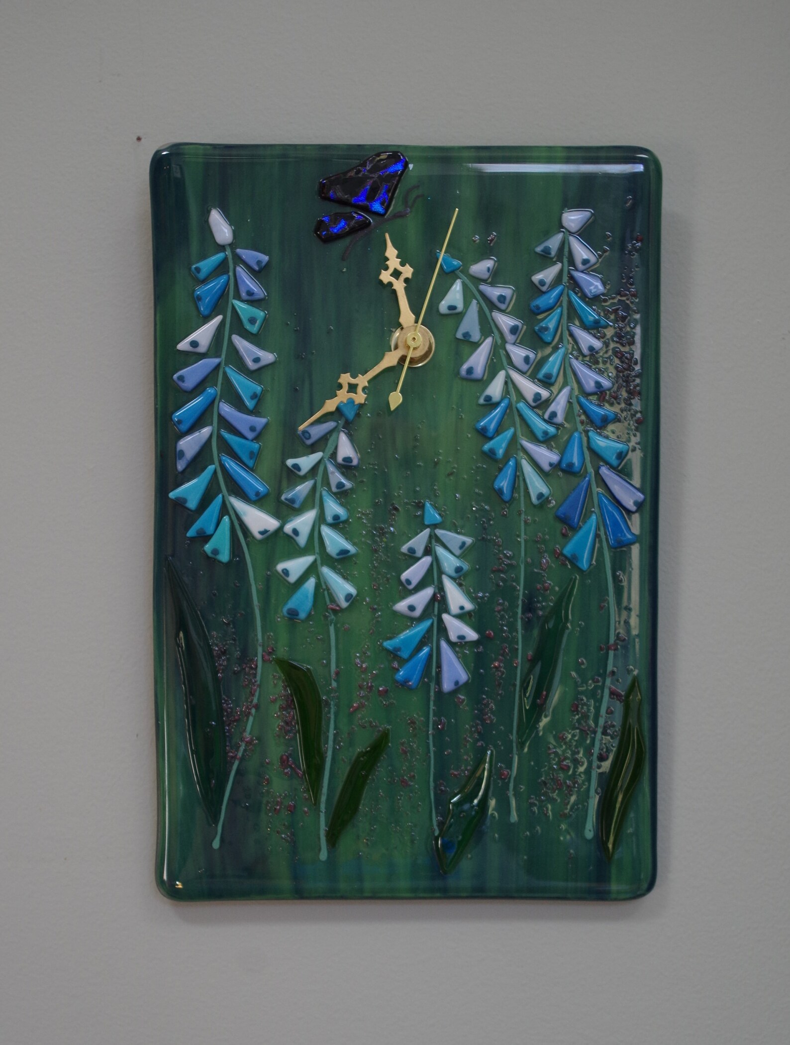 Hand Crafted Fused Glass Wall Clock. Cottage. Cozy Home. - Etsy