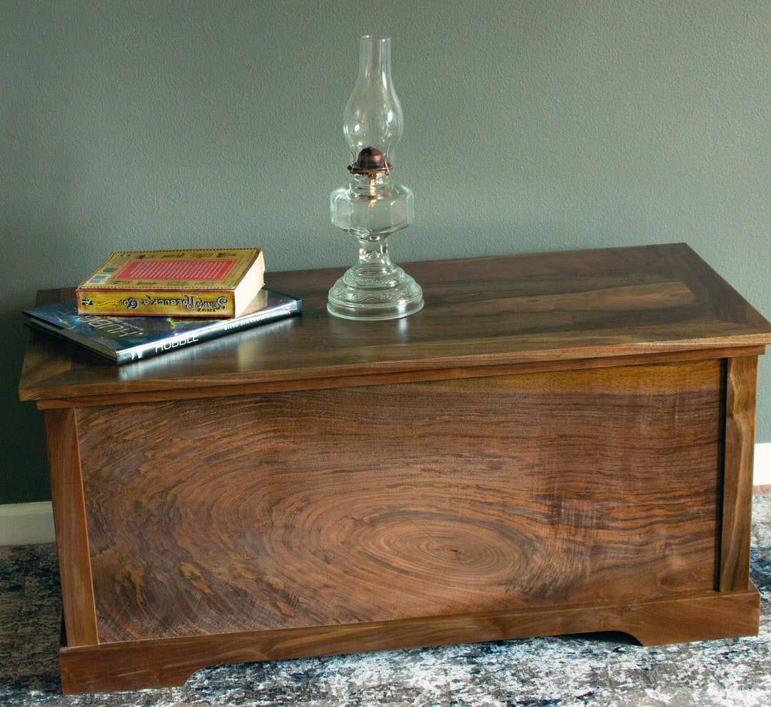 Hope Chest, Large, Cedar Lined With Tray, Walnut (pic), Maple, or Oak ...