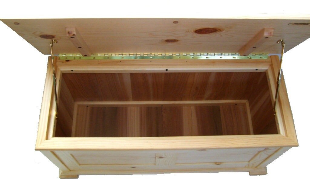 Hope Chest, Cedar Lined, Clear Natural Finish, Pine (pic), Walnut, Oak ...
