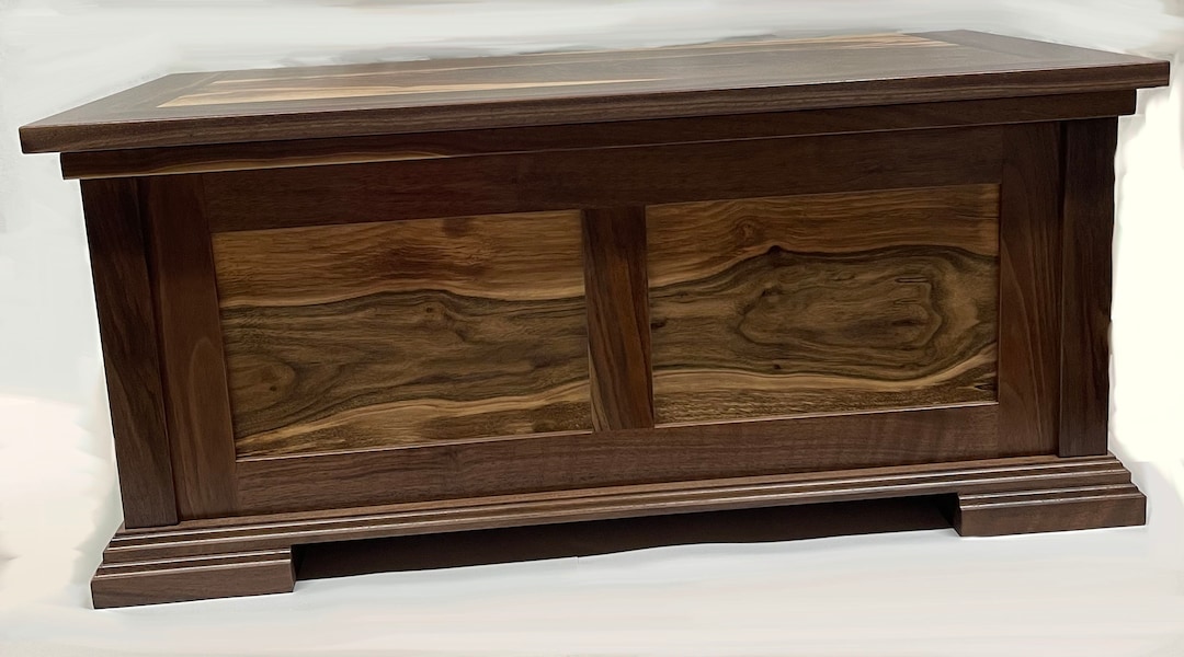 Hope Chest, Panel Chest, Cedar Lined, Walnut (pic) or Oak - Etsy