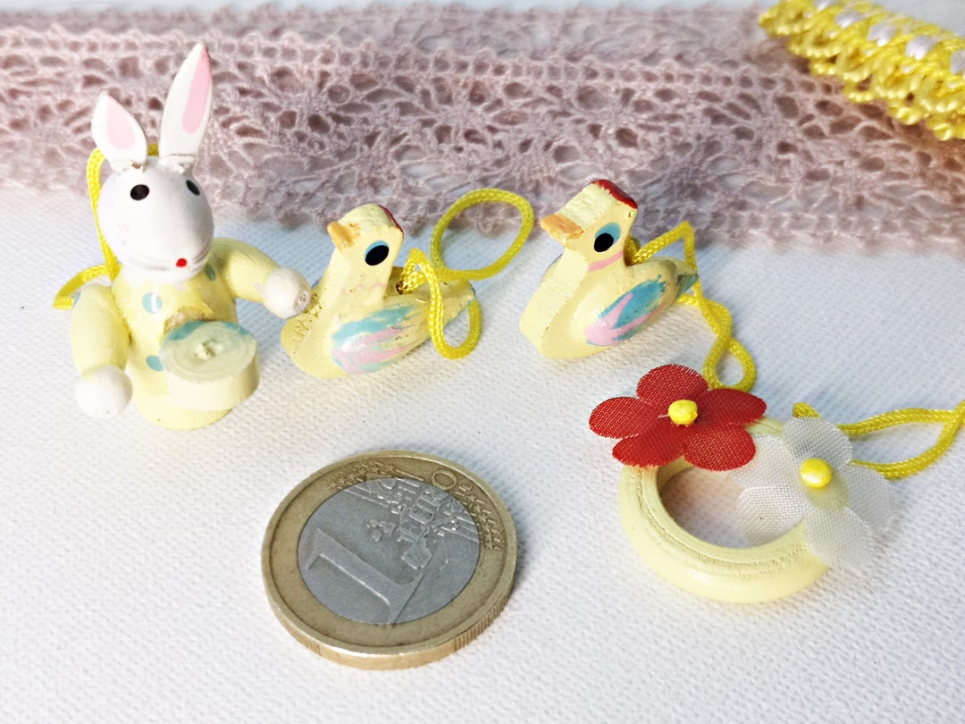 4 Mini Small Old Wooden Figures Easter Bouquet Easter Shrub - Etsy