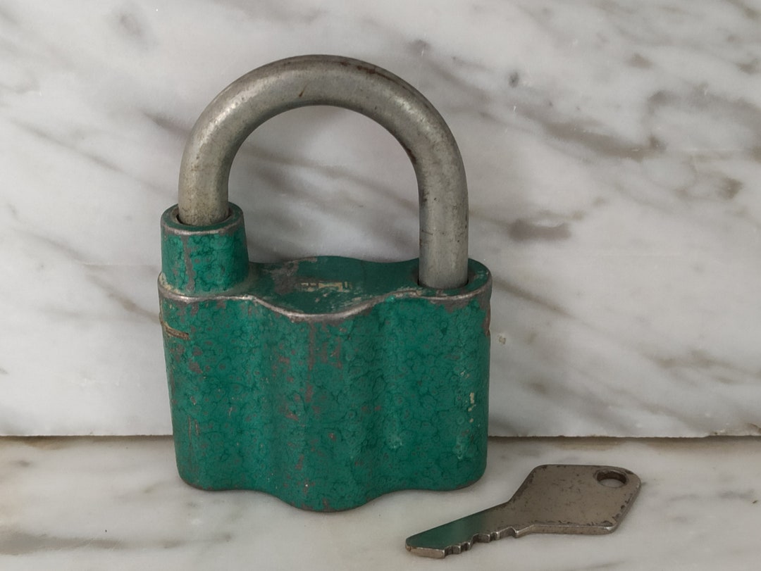Old Padlock 70s / 80s Steel Lock / VINTAGE Padlock / LOCK With Key ...