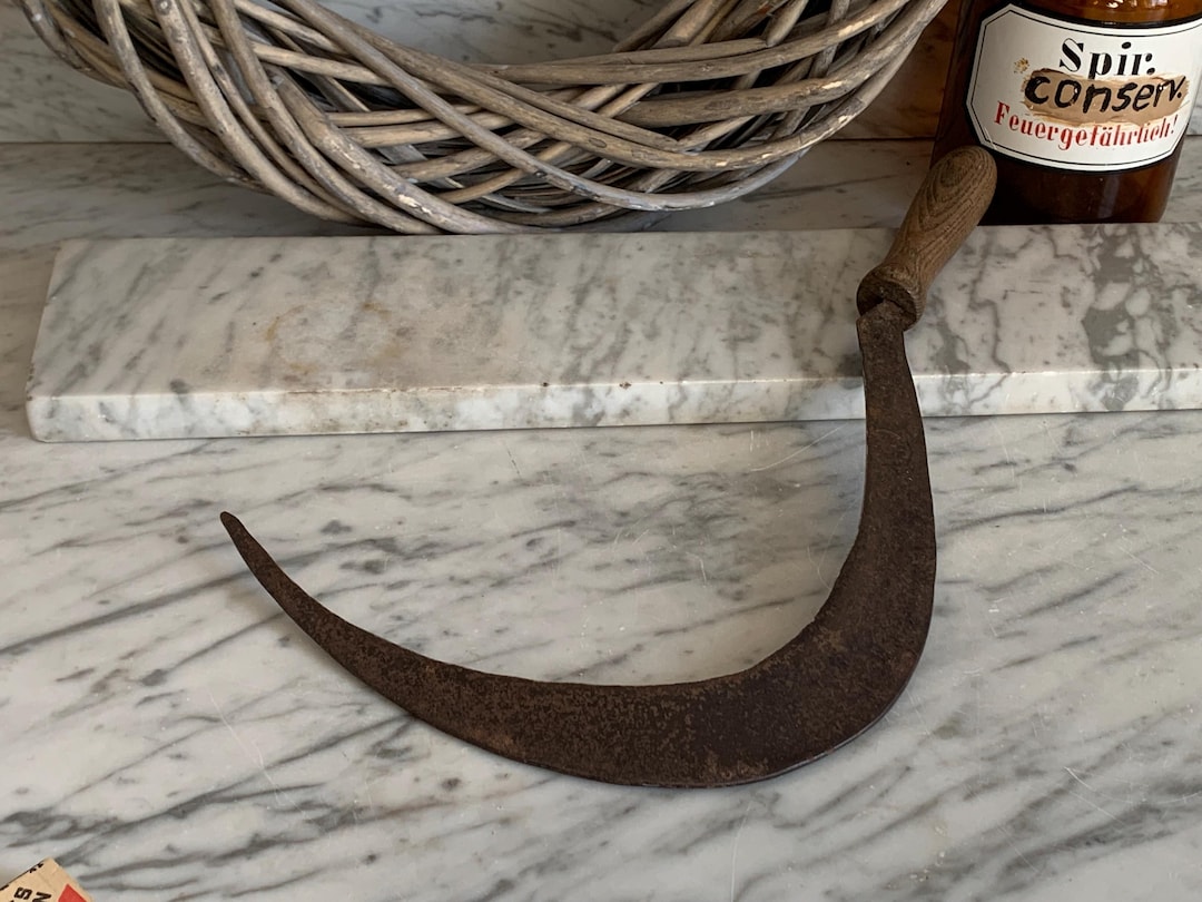 Vintage Sickle / Hand Scythe / Garden Tools / Rusty Sickle / Small ...