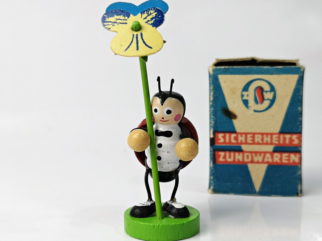 Small Ladybug With Flower From the Erzgebirge / Otto Mertens / Stand ...
