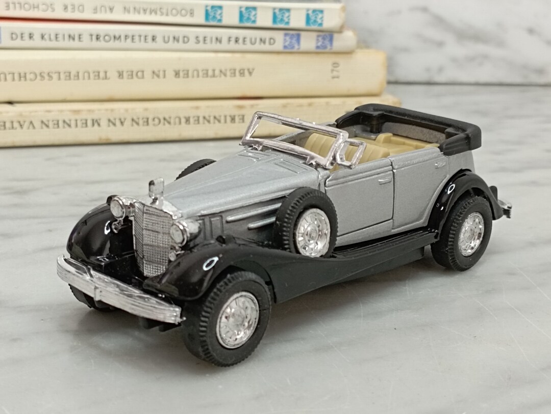 Vintage Model Car / Classic Car Model Made of Plastic - Etsy