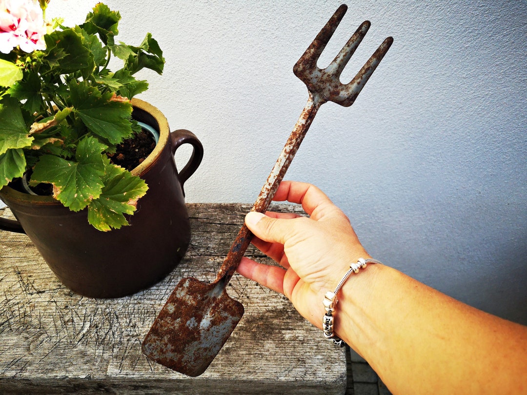 Kleine Harke mit Spaten für den Balkon / Gartenwerkzeug / Beetharke ...