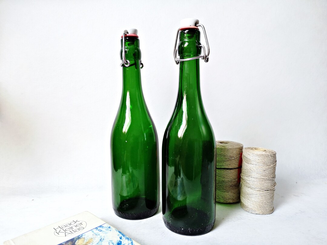 2 Green Beer Bottles / Porcelain Stopper / Snap Cap / 0.5 Liters, Half ...