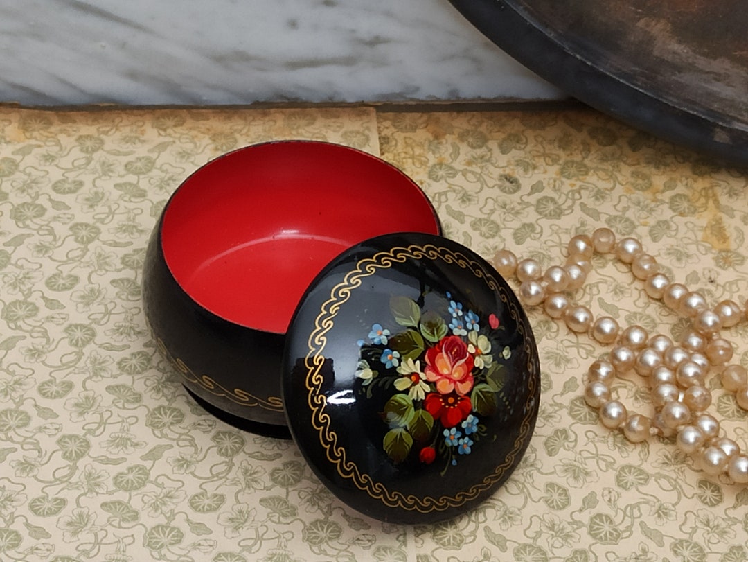 Small Lidded Tin / Jewelry Box 1950s / Ø 6.5 Cm / Metal Tin / Soviet ...