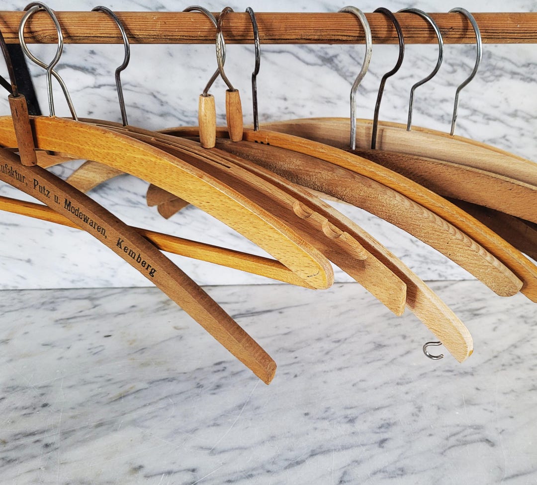 10 Old Wooden Coat Hangers / Bundle of Wooden Coat Hangers - Set of 10 ...