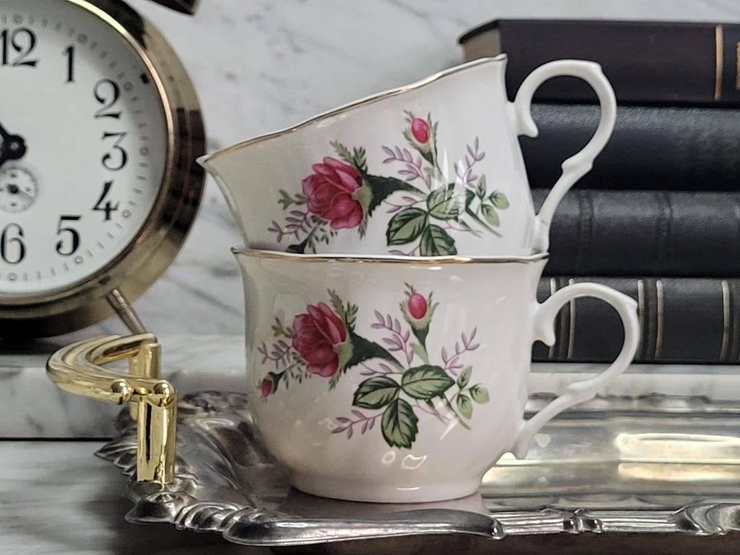 2 Vintage Coffee Cups / Romantic Tableware / 2 Tea Cups / Half Cups ...