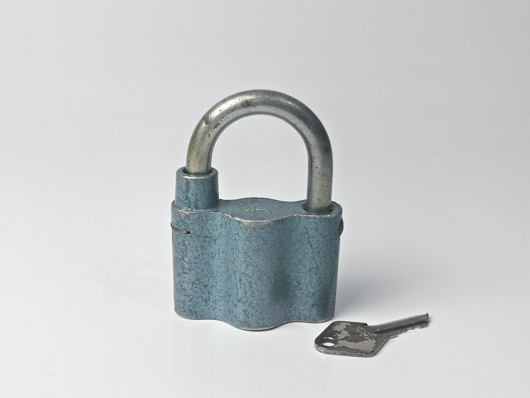 Old Padlock 70s / 80s Steel Lock / VINTAGE Padlock / LOCK With Key - Etsy