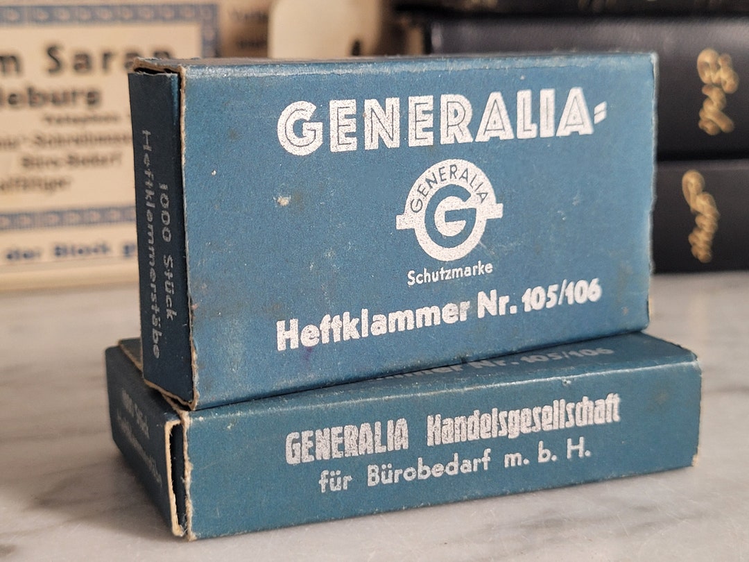 Vintage Staples / Old Stapler Pins "generalia" / 2 Packs of Staples for ...