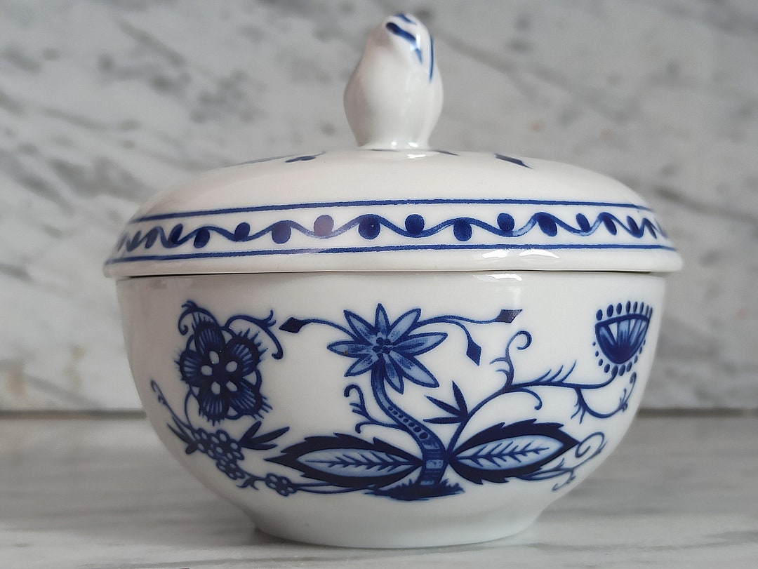 Vintage Sugar Bowl by KAHLA / Onion Pattern / 1980s GDR Porcelain Kahla - Etsy