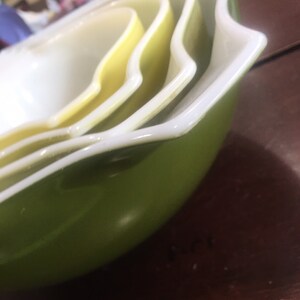 Vintage Green Citrus Pattern Pyrex Mixing Bowl 4 Piece Set - Etsy